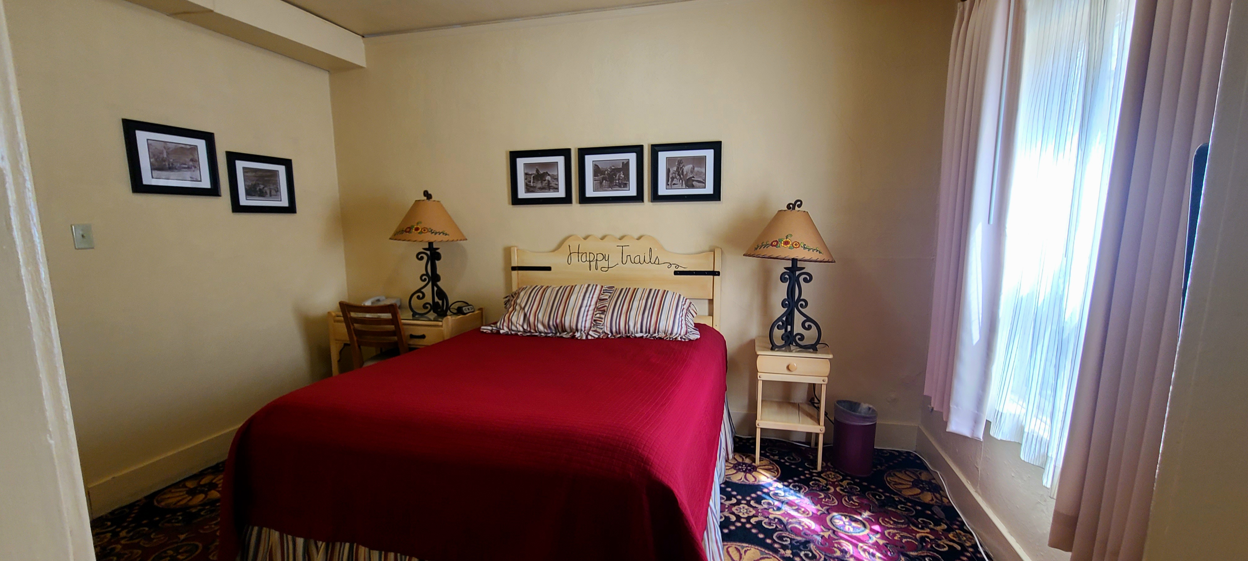 Historic Dow Hotel Guest Rooms – Dow Villa Motel